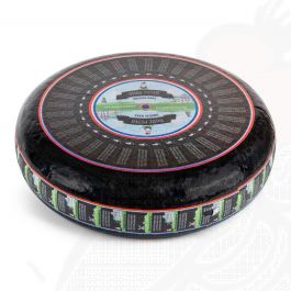 Old Peter - Entire Cheese - Extra Quality | Entire cheese 13 kilo / 28. ...